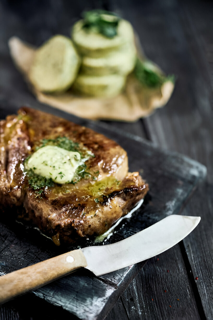 Beef Steak with Garlic Butter Recipe - DishPulse